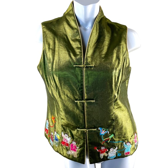 Chinese Vest | Tops | Nwot Emerald Green Satin Like Chinese Embroderied ...